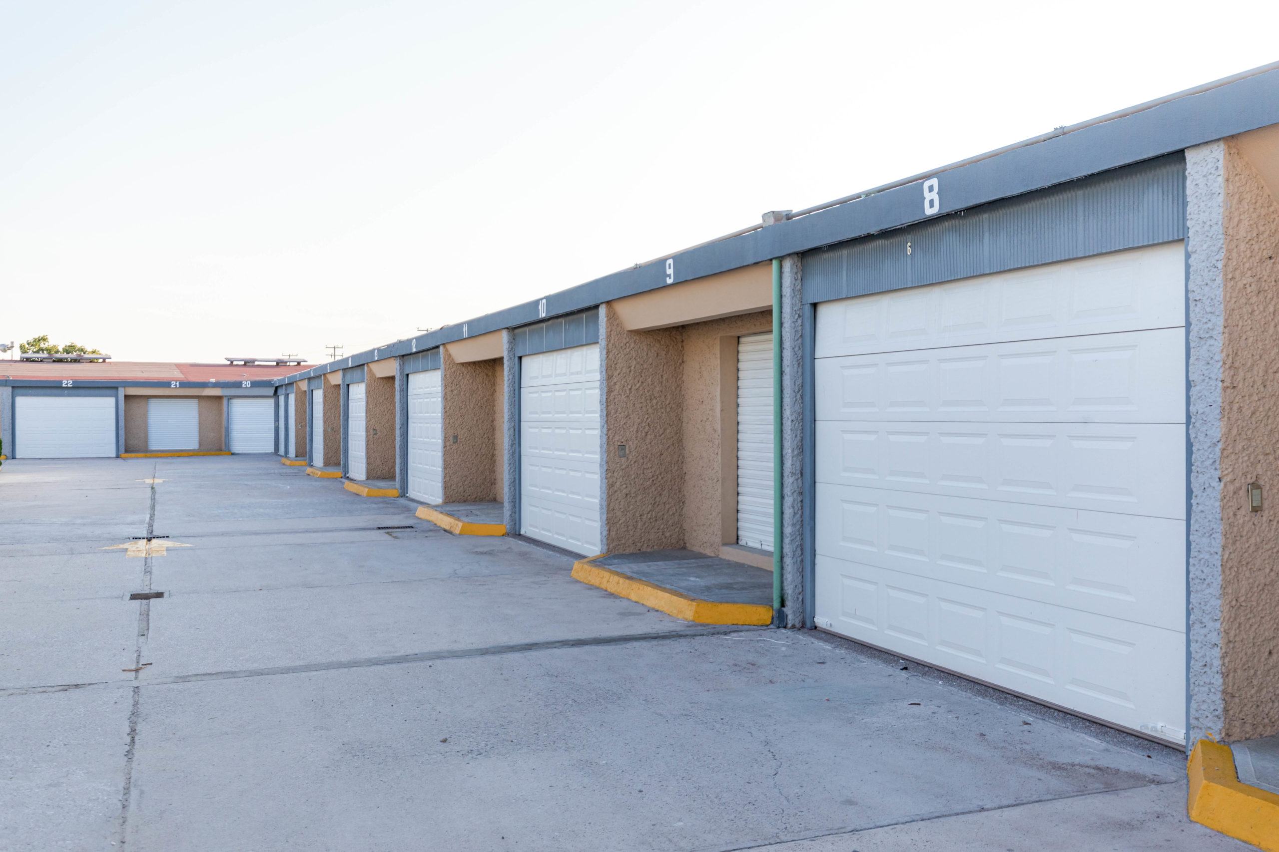 Bee in The Box - Renta de mini bodegas en Torreón, Coahuila